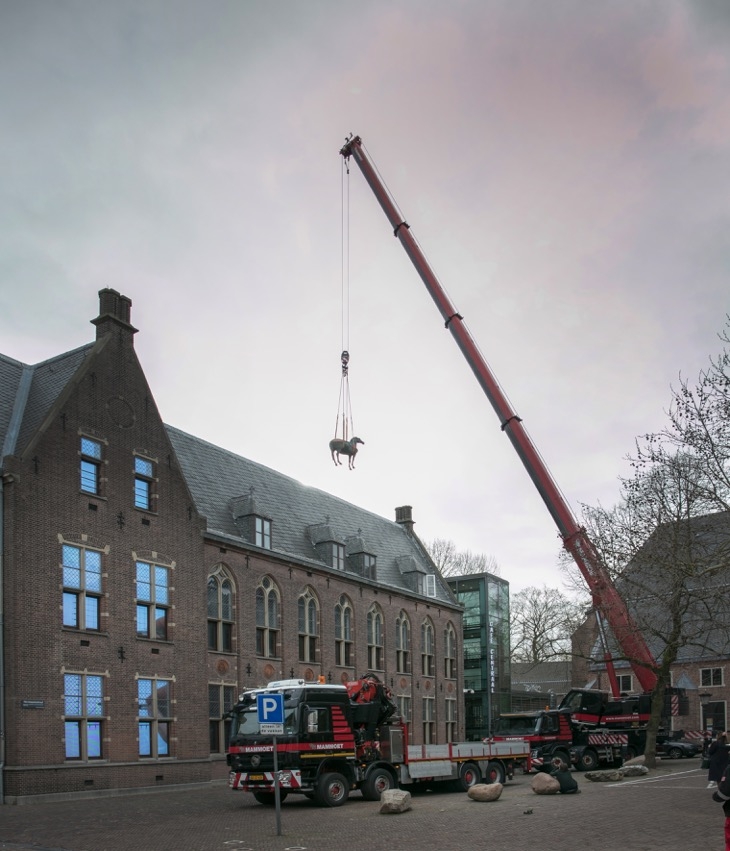 Takelen, boren, schroeven en verankeren | Lucyindelucht